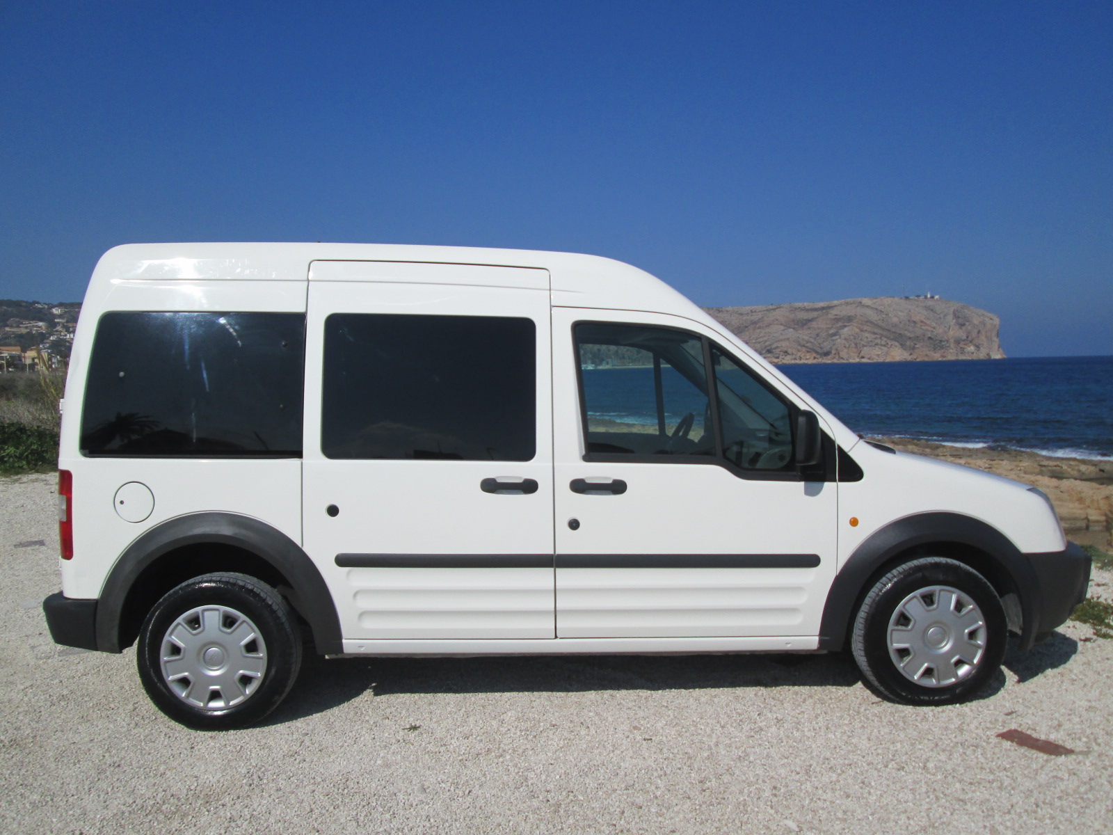 Ford Tourneo Connect 1.8 TDCI High Top For Sale | Mía Cars