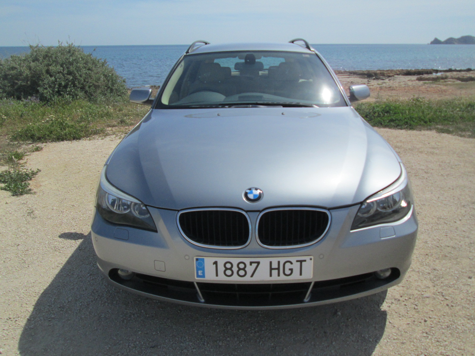 BMW 520d Automatic Estate, RHD, Spanish registered For Sale | Mía Cars